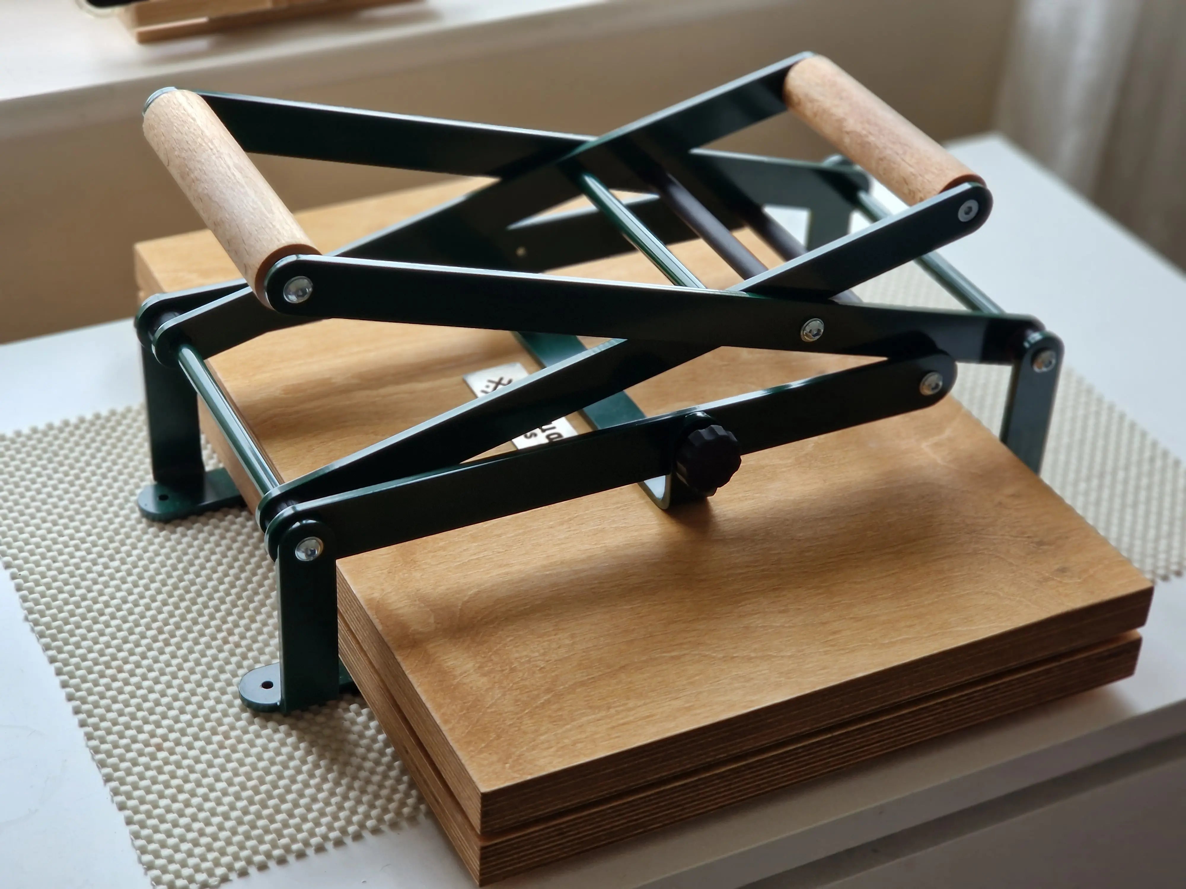 About Us – Ritualis Press